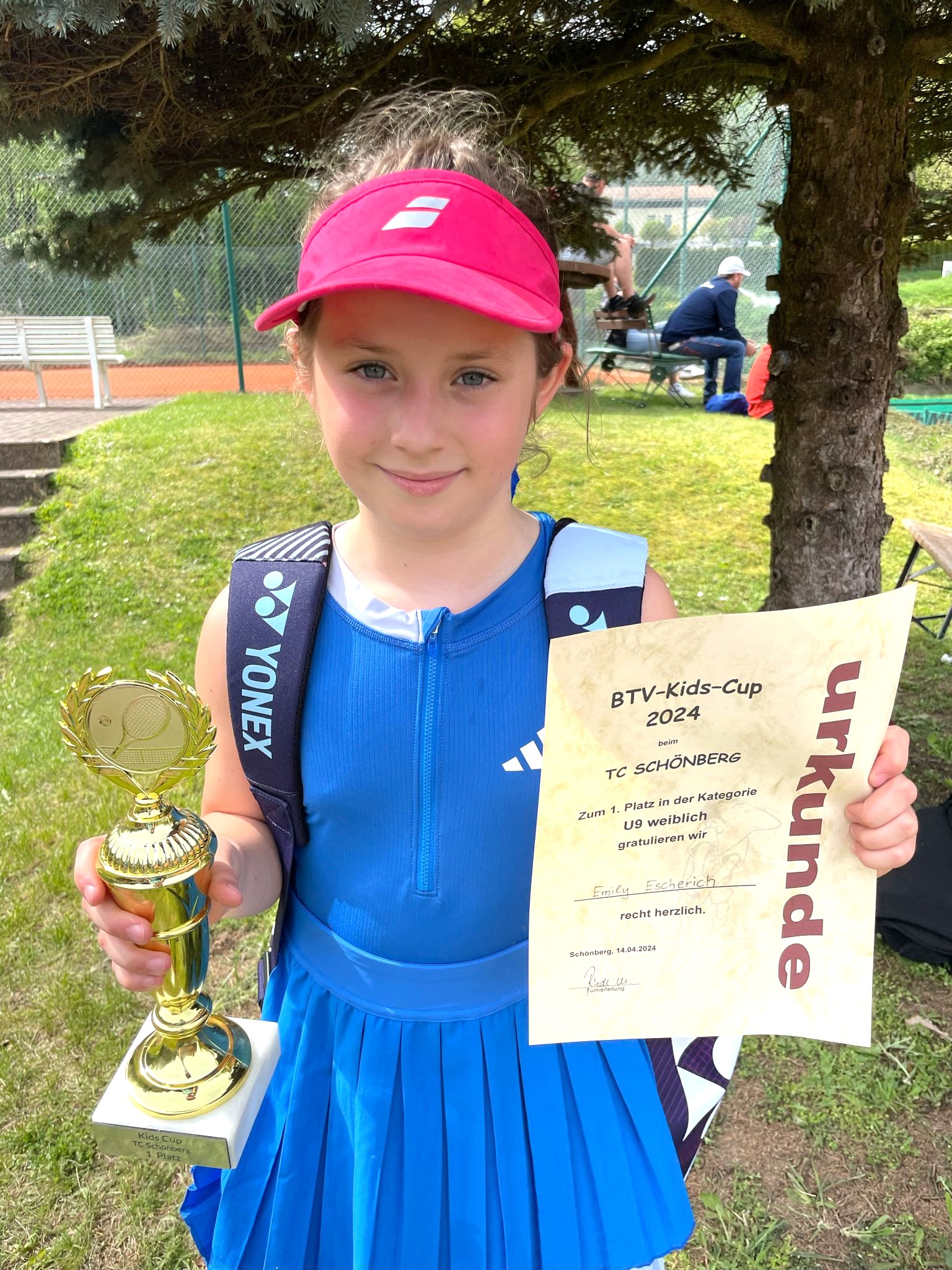 Emily Escherich gewinnt in Schönberg! - DJK TC Passau Grubweg e.V.